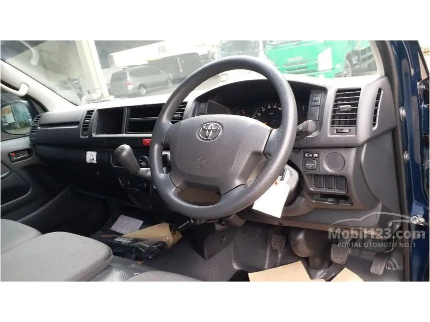 Jual Mobil Toyota Hiace 2020 High Grade Commuter 2.5 di DKI Jakarta ...