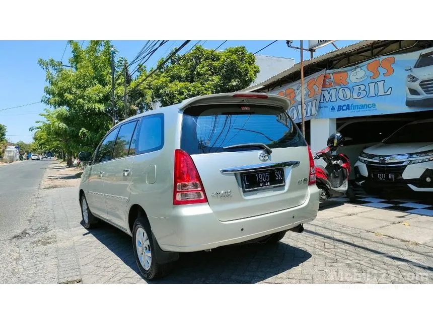 Jual Mobil Toyota Kijang Innova 2005 V Extra 2.5 di Jawa Timur ...