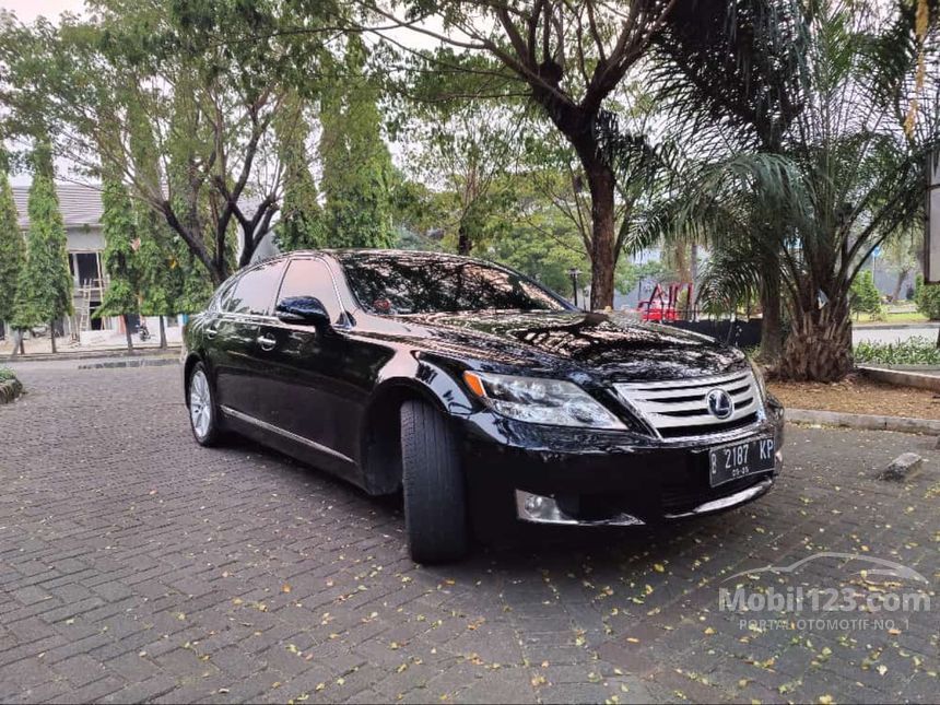 Jual Mobil Lexus LS600hL 2010 5.0 di DKI Jakarta Automatic Sedan Hitam ...