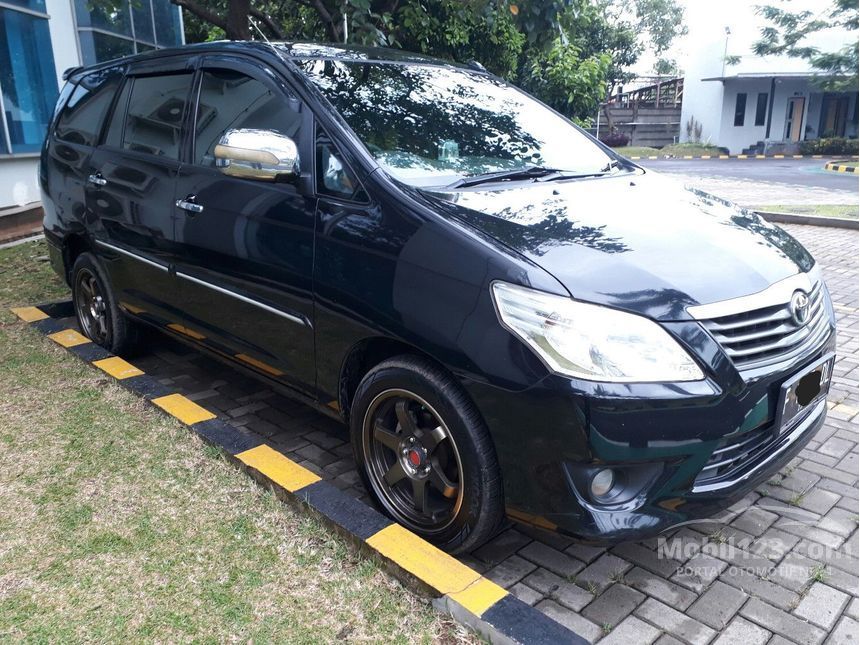 Jual Mobil Toyota Kijang Innova 2013 J 2.0 di Jawa Barat Manual MPV ...