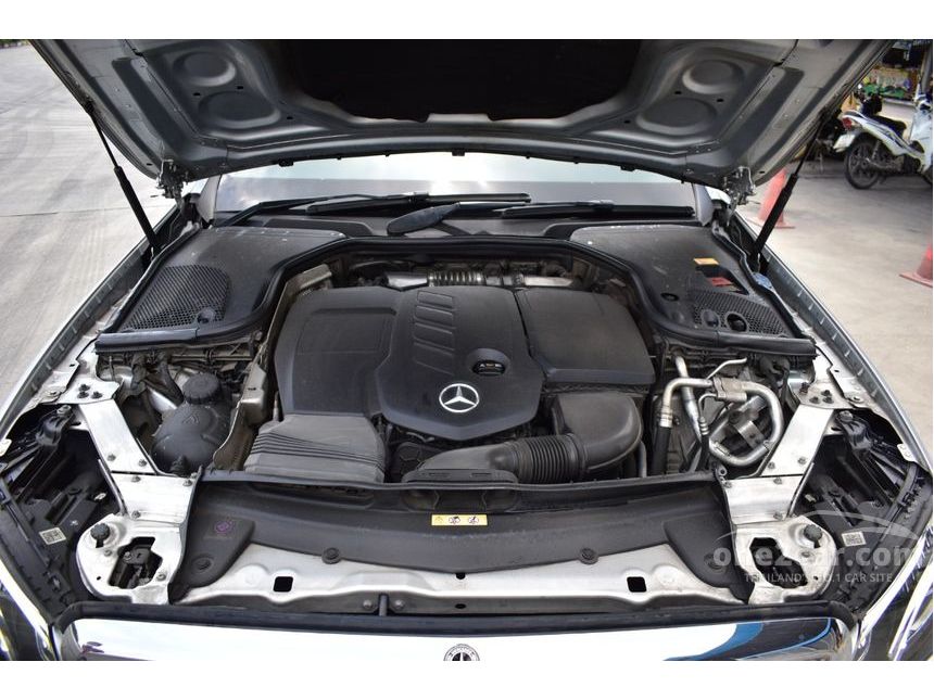 2017 Mercedes-Benz E220 2.0 W213 (ปี 16-20) d Exclusive Sedan AT for ...