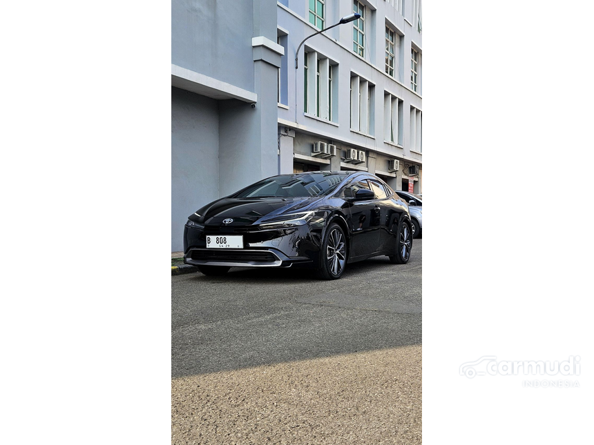 Jual Mobil Toyota Prius 2023 Z Hybrid 2.0 di DKI Jakarta Automatic ...