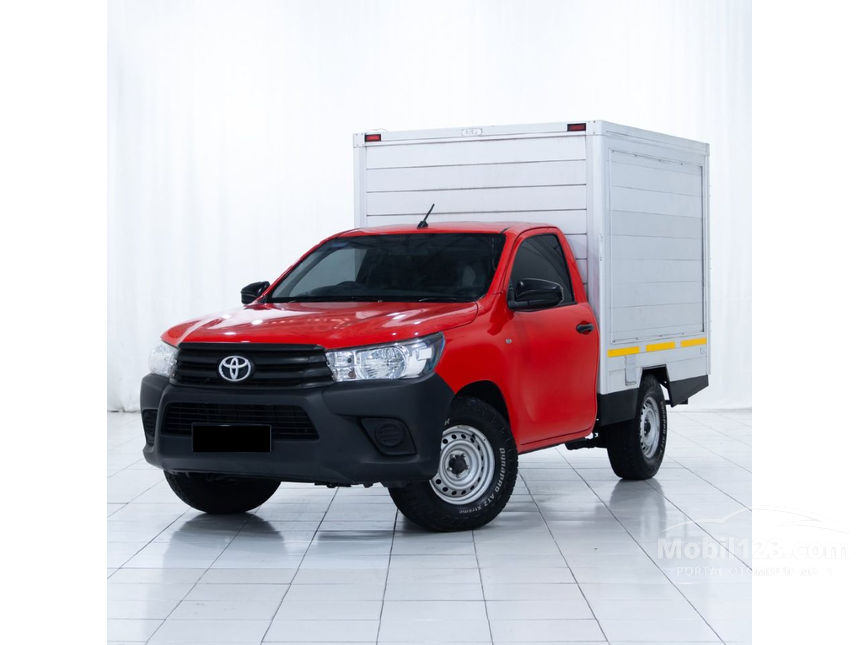 Jual Mobil Toyota Hilux 2018 Single Cab (Diesel) 2.5 di Kalimantan ...