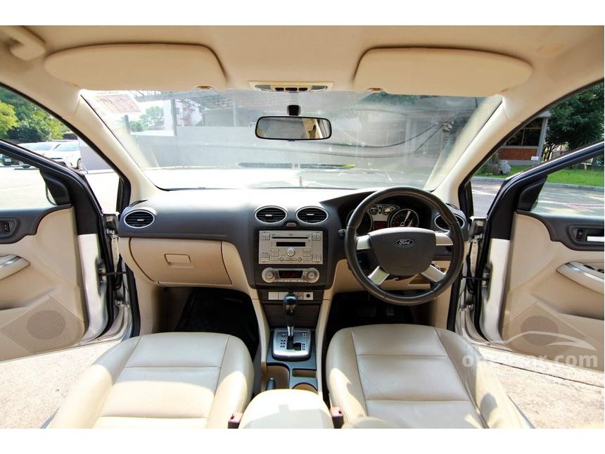 Ford Focus 2012 Ghia 2.0 in ภาคเหนือ Automatic Sedan สีเงิน for 199,000 ...