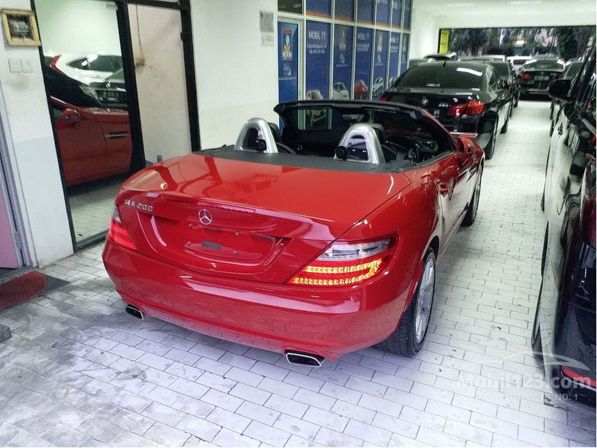Jual Mobil Mercedes-Benz SLK200 2013 CGI 1.8 di Jawa Timur Automatic ...