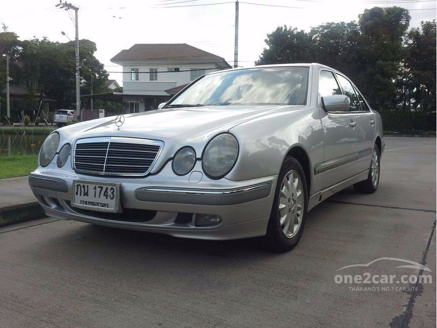 2000 Mercedes-Benz E240 2.4 W210 (ปี 95-03) Elegance Sedan AT มือสอง One2car