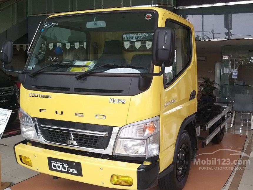 Jual Mobil Mitsubishi Colt 2020 3.9 di Jawa Barat Manual Trucks Kuning ...
