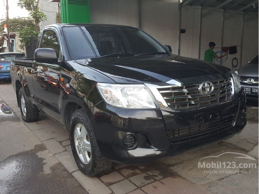 Jual Mobil Toyota Hilux 2012 S 2.0 di DKI Jakarta Manual Pick-up Hitam ...