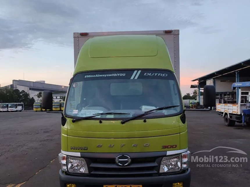 Jual Mobil Hino Dutro 2021 130 MDL 4.0 di Banten Manual Trucks Hijau Rp ...