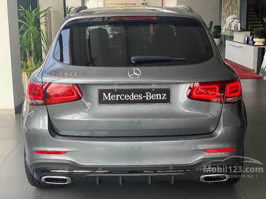 Jual Mobil Mercedes-Benz GLC200 2022 AMG Line 2.0 di DKI Jakarta Automatic SUV Abu-abu Rp 1.190 ...