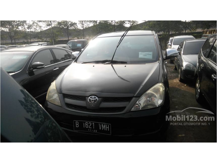 Jual Mobil Toyota Kijang Innova 2007 E 2.0 di Banten Manual MPV Hitam ...
