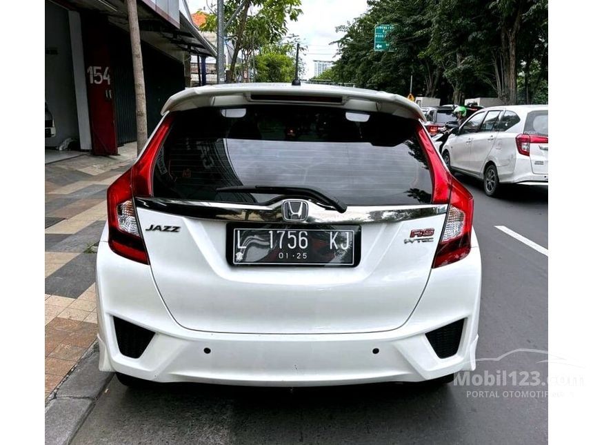 Jual Mobil Honda Jazz 2014 RS 1.5 di Jawa Timur Automatic Hatchback ...