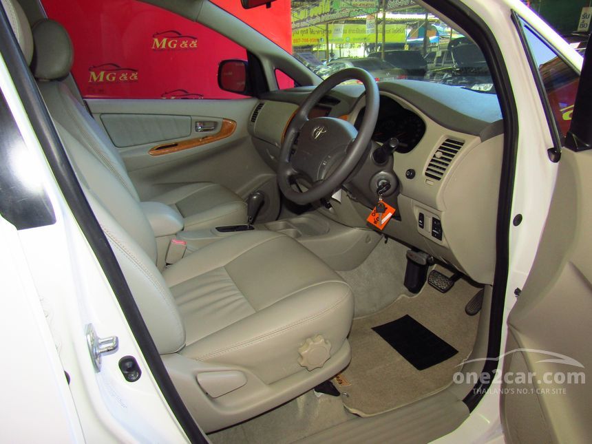 Toyota Innova 2010 V 2.0 in กรุงเทพและปริมณฑล Automatic Wagon สีขาว for ...