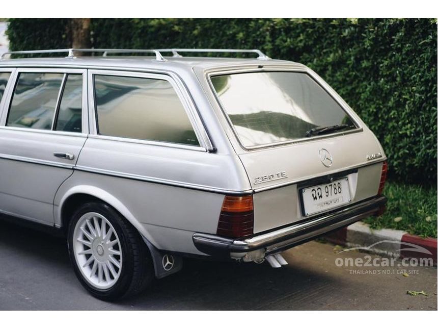 Mercedes-Benz 280TE 1992 W123 (ปี 76-85) Classic 2.7 เกียร์อัตโนมัติ สี ...