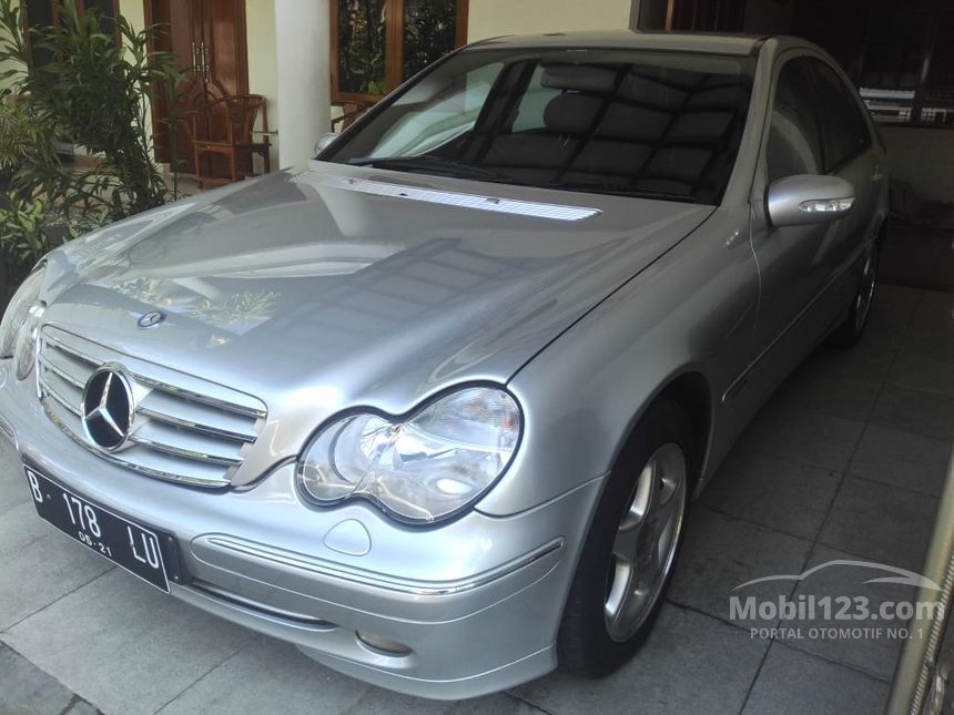 Jual Mobil Mercedes-Benz C320 2001 Avantgarde 3.2 di DKI Jakarta ...