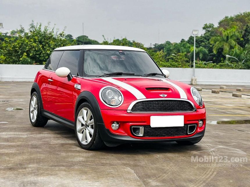 Jual Mobil MINI Cooper 2014 S 3 Door 2.0 di Jawa Barat Automatic ...