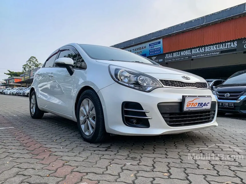 Jual Mobil KIA Rio 2016 1.4 di Jawa Barat Automatic Hatchback Putih Rp ...