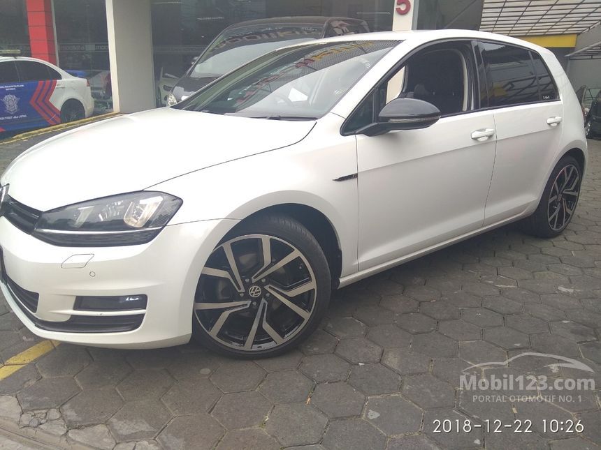 Jual Mobil Volkswagen Golf 2013 TSI 1.4 di Jawa Barat Automatic ...