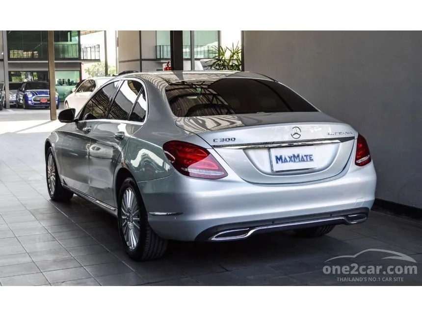 2015 Mercedes-Benz C300 2.1 W205 (ปี 14-22) Blue TEC HYBRID Exclusive ...