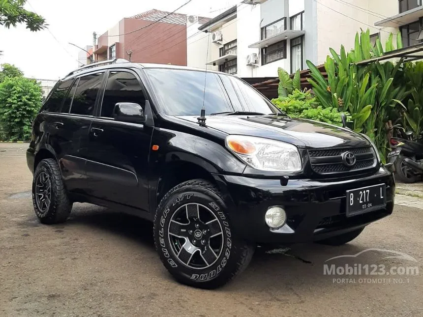 Jual Mobil Toyota RAV4 2004 LWB 2.0 di DKI Jakarta Automatic SUV ...