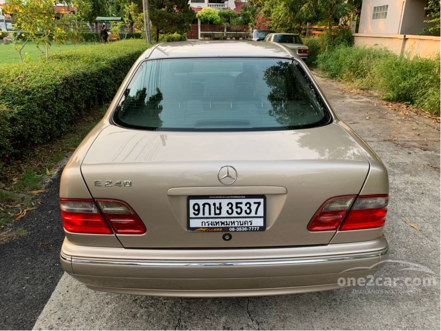 Mercedes-Benz E240 2000 Elegance 2.4 in กรุงเทพและปริมณฑล Automatic ...