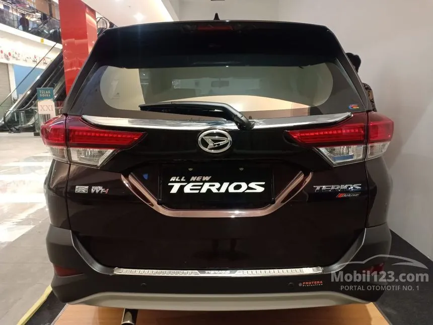 Jual Mobil Daihatsu Terios 2022 R Deluxe 1.5 di Banten Automatic SUV ...