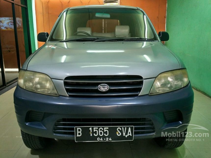 Jual Mobil Daihatsu Taruna 2002 CL 1.5 di DKI Jakarta Manual SUV Silver ...
