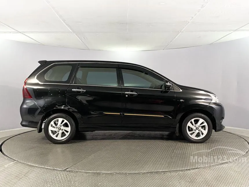 Jual Mobil Toyota Avanza 2016 Veloz 1.3 di Banten Automatic MPV Hitam ...