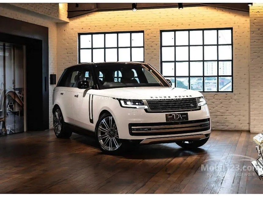 Jual Mobil Land Rover Range Rover 2022 P400 MHEV SWB SE 3.0 di DKI ...