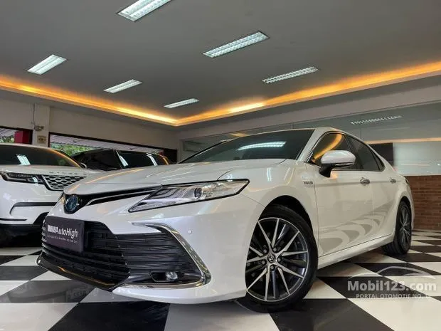 Jual Toyota Camry Hybrid Bekas 2021 di Indonesia Harga Murah, Kondisi ...