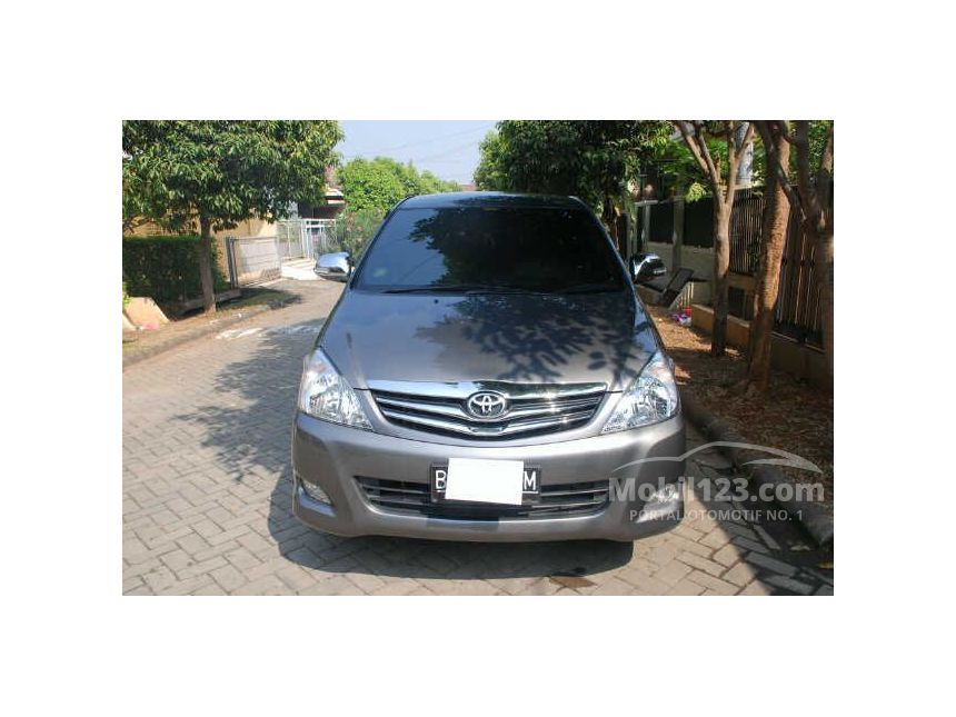 Jual Mobil Toyota Kijang Innova 2010 G 2.0 di Jawa Tengah Manual MPV ...