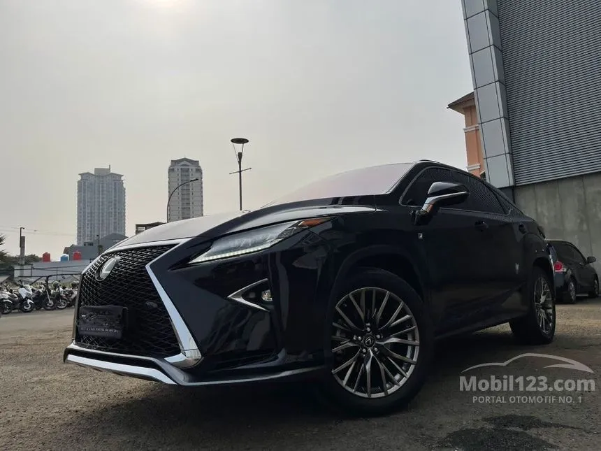 Jual Mobil Lexus RX300 2019 F-Sport 2.0 di DKI Jakarta Automatic SUV Hitam Rp 1.275.000.000 ...