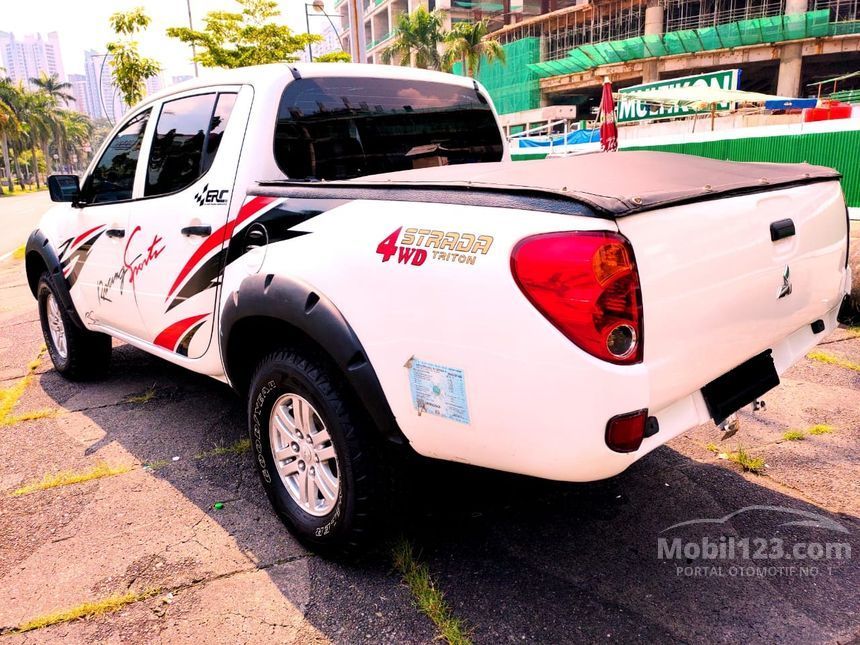 Jual Mobil Mitsubishi Strada Triton 2011 HD-X 2.8 di DKI Jakarta Manual ...