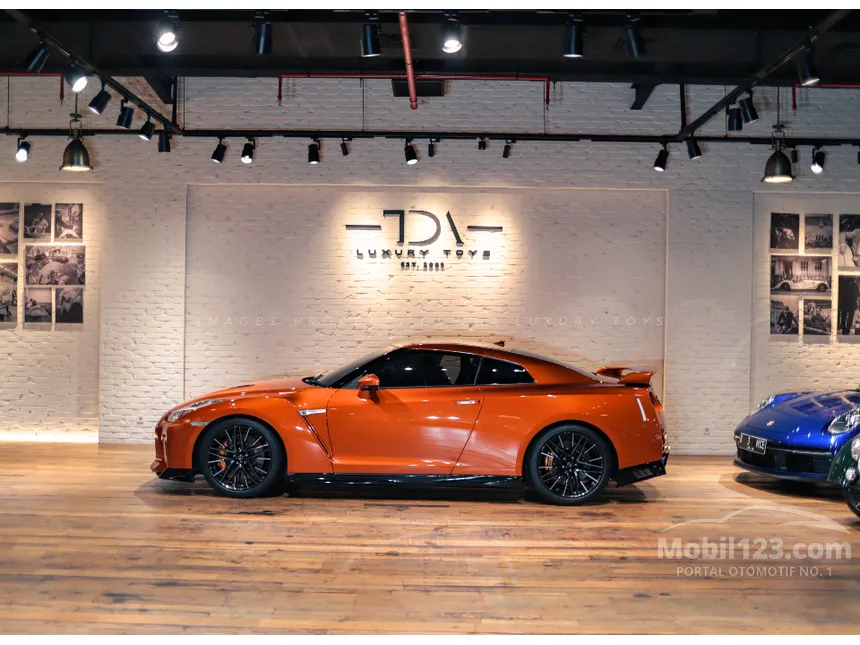 Jual Mobil Nissan GT-R 2022 Nismo 3.8 di DKI Jakarta Automatic Coupe ...