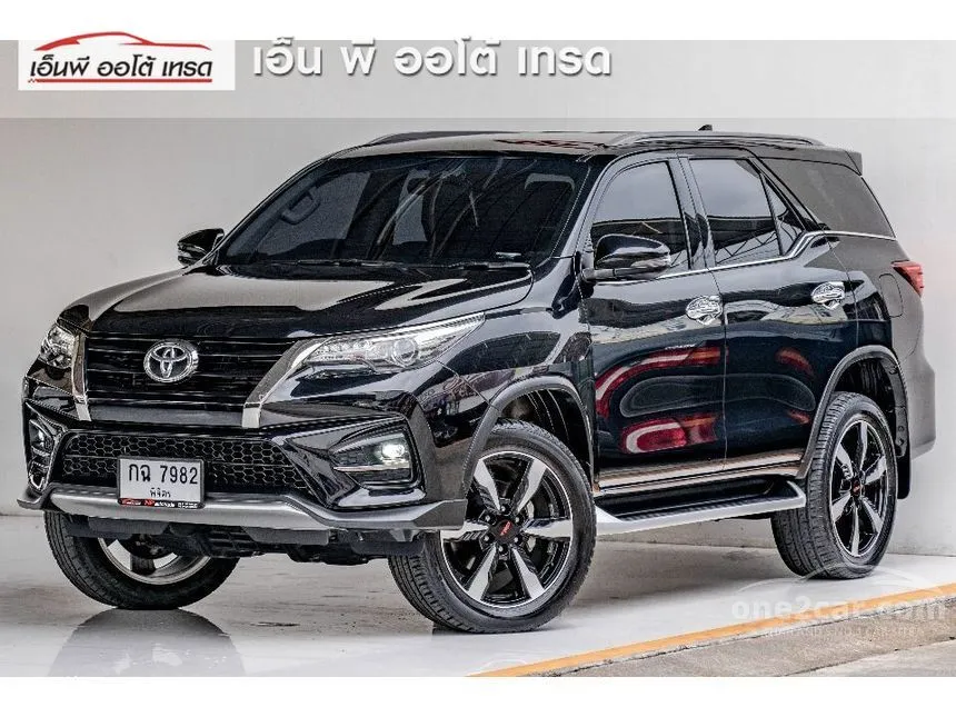 2020 Toyota Fortuner 2.8 (ปี 15-21) TRD Sportivo 4WD SUV for sale on ...