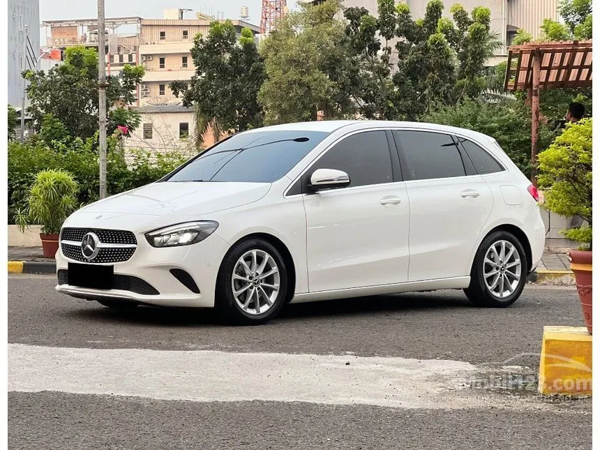 Jual Mobil Mercedes-Benz B200 2018 Progressive Line 1.3 di DKI Jakarta ...