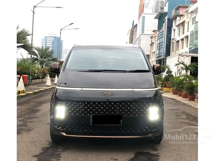 Jual Mobil Hyundai Staria 2021 Signature 9 2.2 di DKI Jakarta Automatic ...