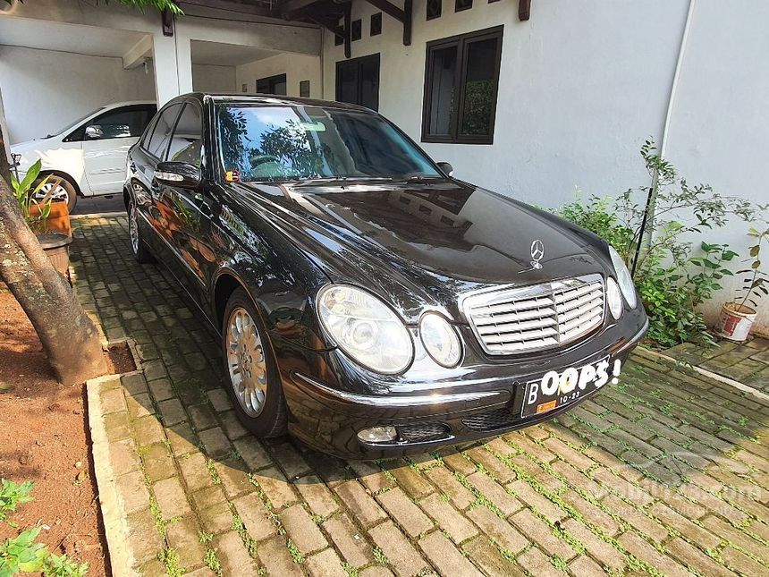 Jual Mobil Mercedes-Benz E260 2003 E260 2.6 di DKI Jakarta Automatic Sedan Hitam Rp 124.000.000 ...