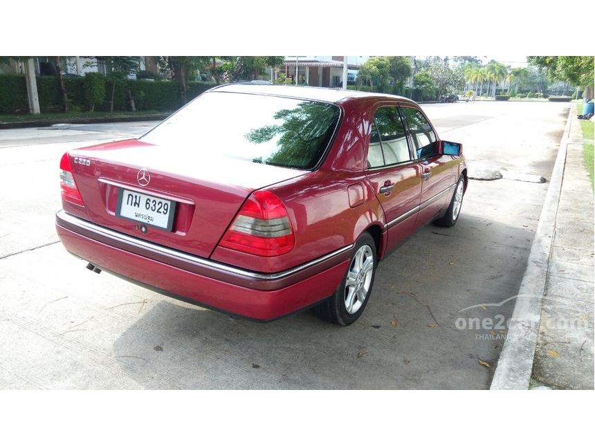 Mercedes-Benz C220 1995 Elegance 2.2 in กรุงเทพและปริมณฑล Automatic ...