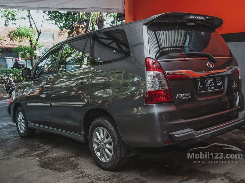 Jual Mobil Toyota Kijang Innova 2014 V 2.0 di Jawa Timur Manual MPV Abu ...