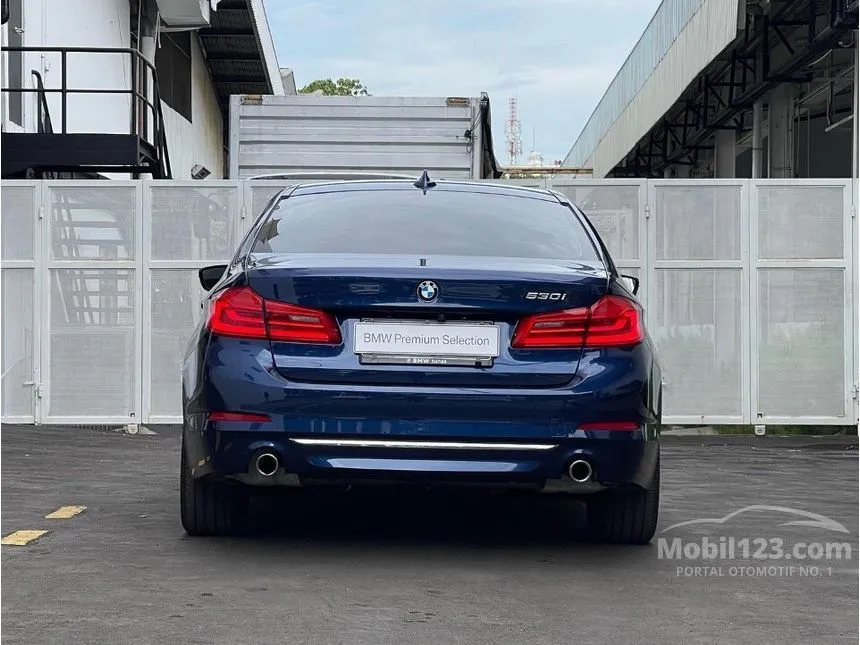 Jual Mobil BMW 530i 2018 Luxury 2.0 di DKI Jakarta Automatic Sedan Biru Rp 865.000.000 ...
