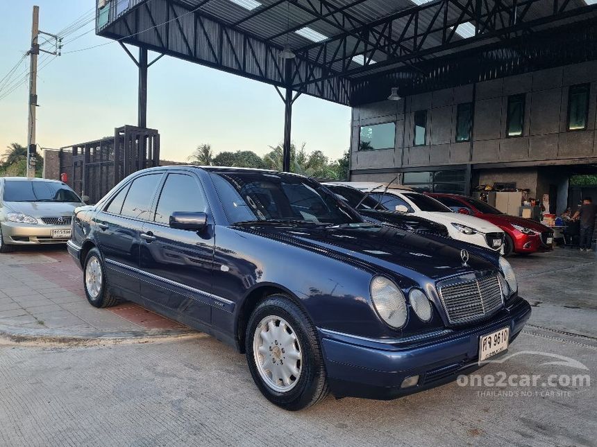 Mercedes-Benz E240 1997 Elegance 2.4 in กรุงเทพและปริมณฑล Automatic ...
