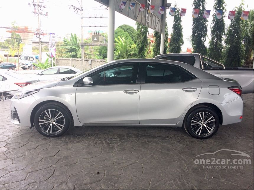 Toyota Corolla Altis 2016 V 1.8 in กรุงเทพและปริมณฑล Automatic Sedan สี ...