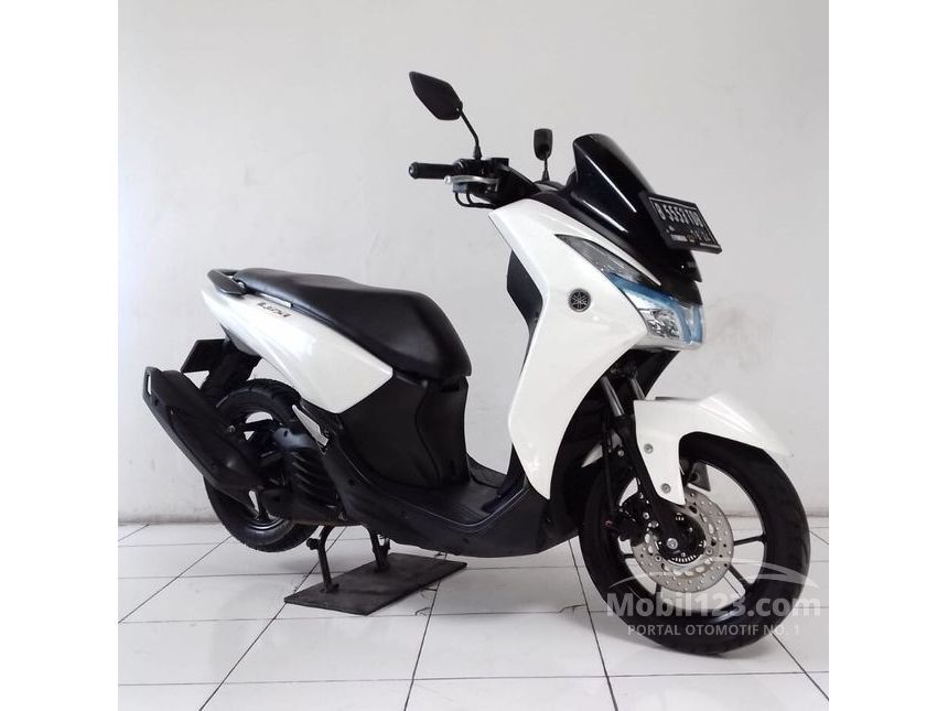 Jual Motor Yamaha Lexi 2019 0.1 di Jawa Barat Automatic Others Putih Rp ...