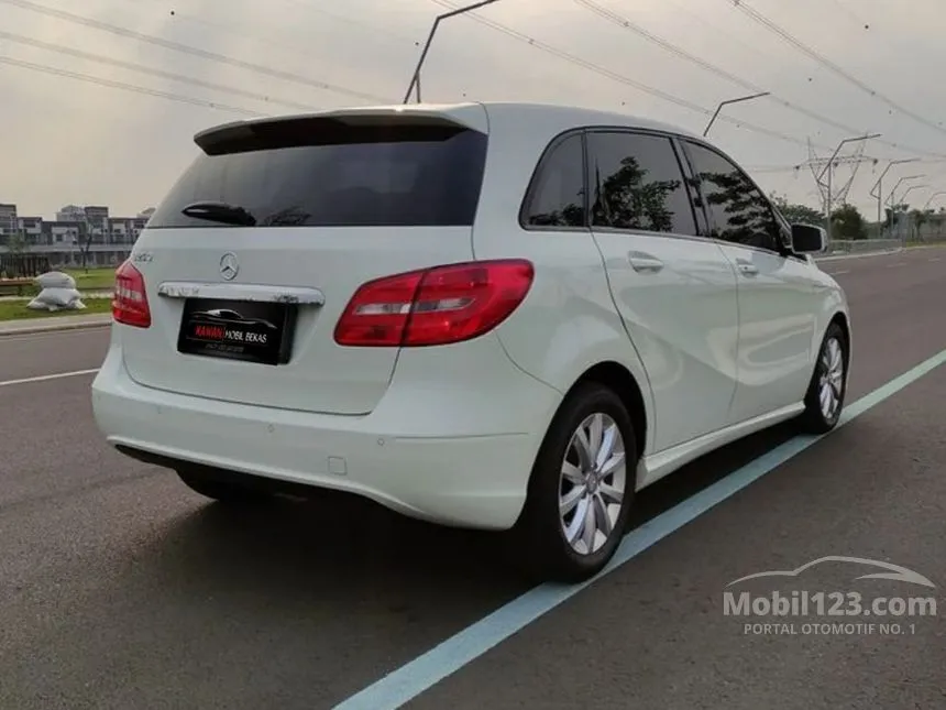 Jual Mobil Mercedes-Benz B200 2013 Urban 1.6 di Banten Automatic ...
