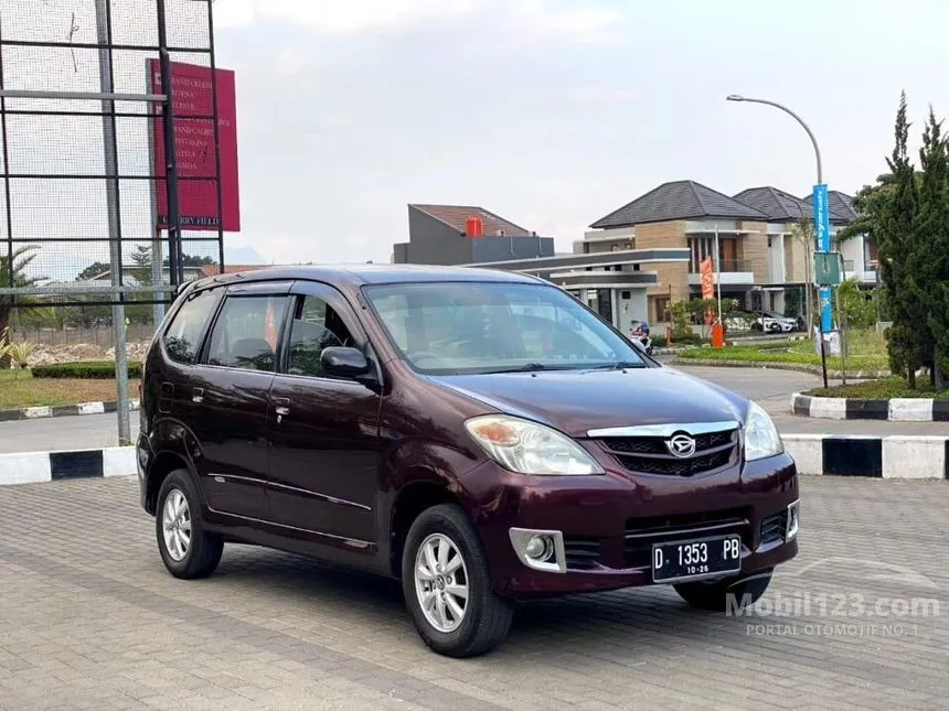 Jual Mobil Daihatsu Xenia 2011 Li FAMILY 1.0 di Jawa Barat Manual MPV ...