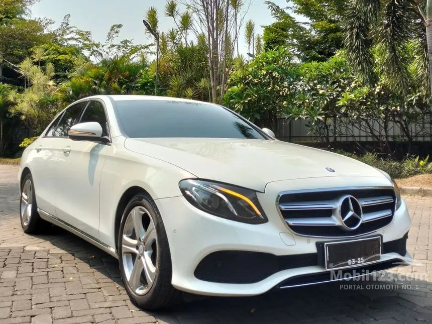 Jual Mobil Mercedes-Benz E250 2017 Avantgarde 2.0 di DKI Jakarta Automatic Sedan Putih Rp 595. ...