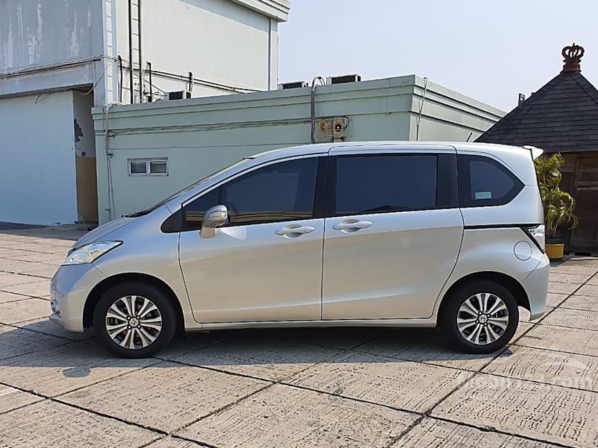 Jual Mobil Honda Freed 2014 E 1.5 di DKI Jakarta Automatic MPV Silver Rp 170.000.000 - 5882106 ...