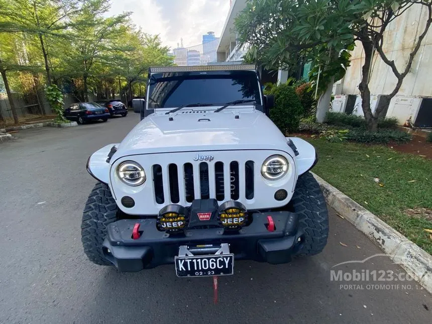Jual Mobil Jeep Wrangler 2009 Rubicon Unlimited 3.8 di DKI Jakarta ...