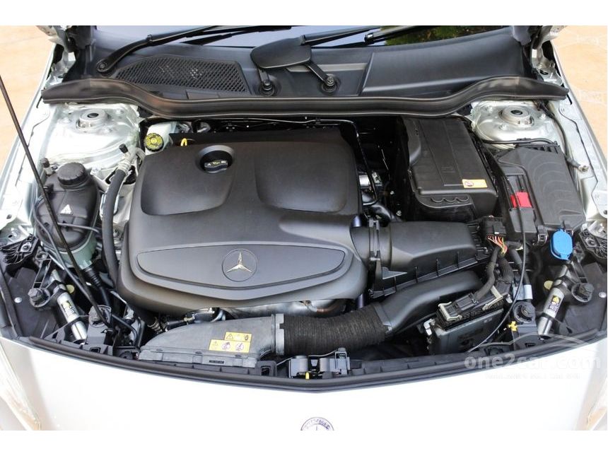 Mercedes-Benz A250 2014 Sport 2.0 in กรุงเทพและปริมณฑล Automatic ...